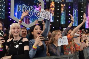 Why Do Koreans Say Fighting? What It Means In Hangul? EXPLAINED