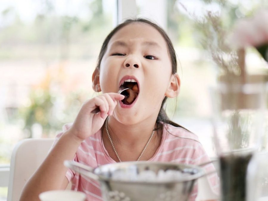 What Koreans Say Before Eating ? 6 Expression You Should Know