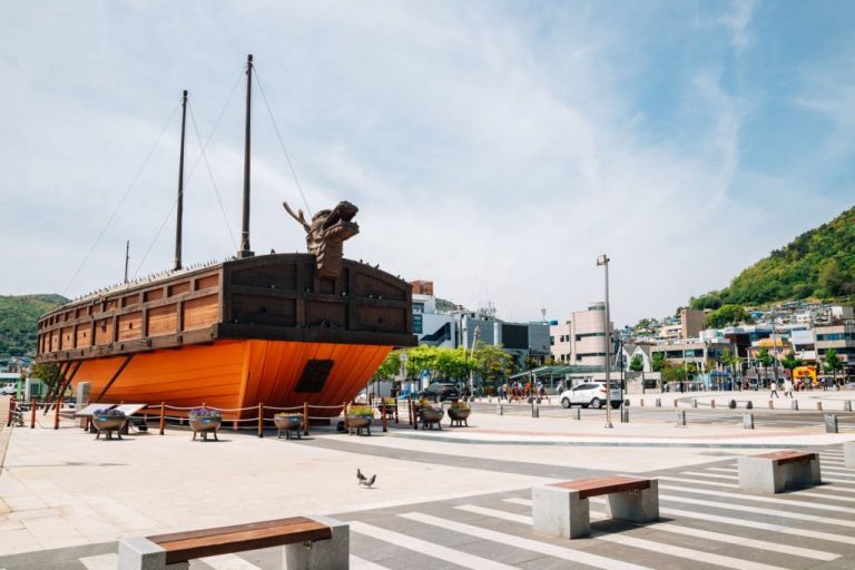 The 12 Best Things To Do In Yeosu, South Korea | Travel Guide