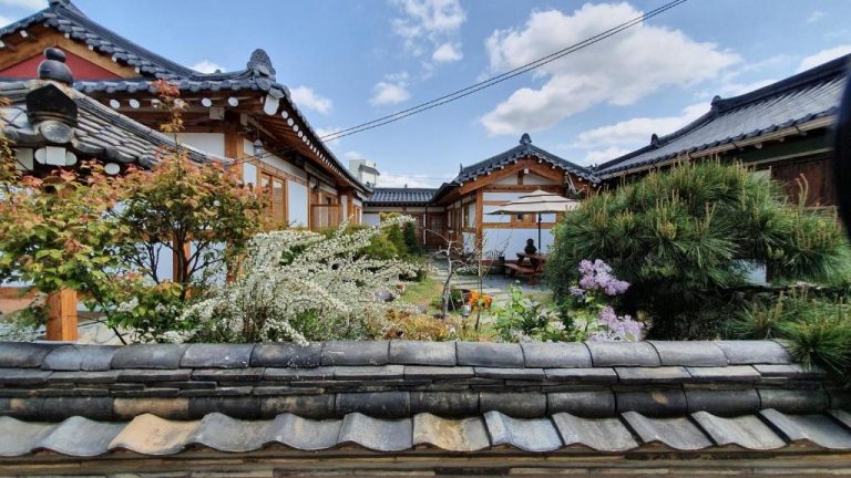 Hanok - The Ultimate Guide To Korean Traditional Houses