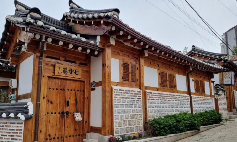 The 5 Best Hanok Villages In Seoul You Need To Visit