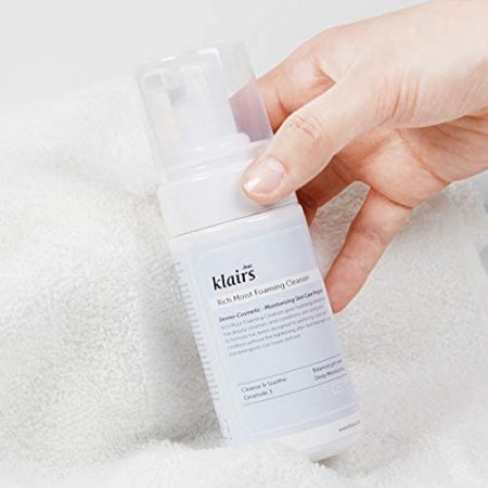 The 12 Best Korean Foam Cleansers You Should Try In 2026