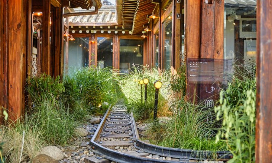 The 12 Best Things To Do In Ikseondong Hanok Village