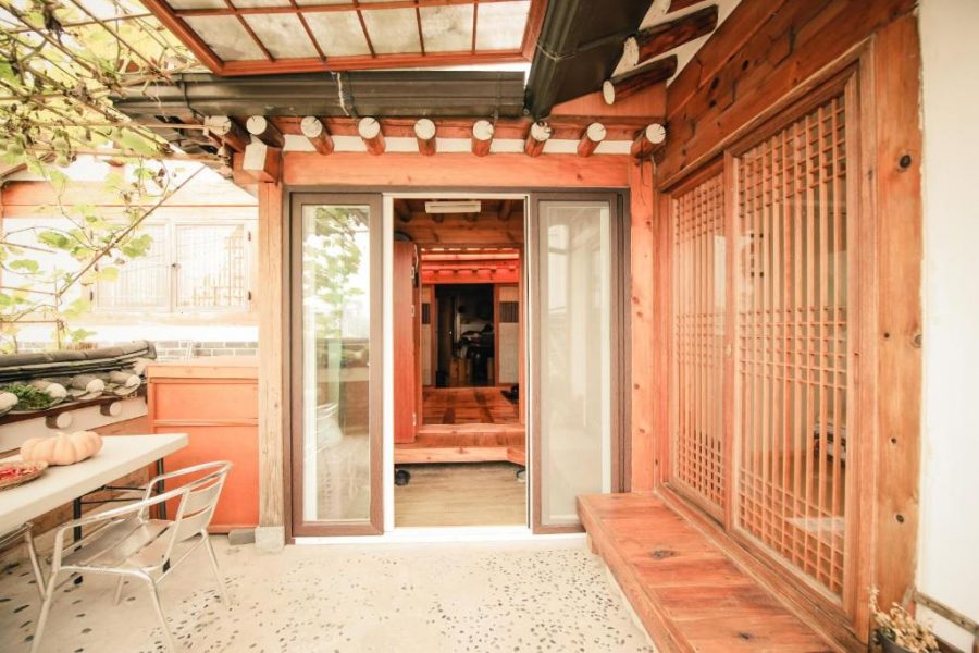 6 Gorgeous Hanok Stays In Seoul You Need To Book In 2025