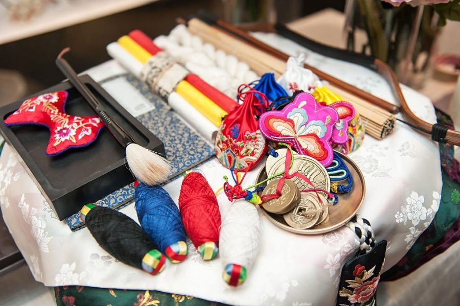 Doljanchi & Doljabi - How Koreans Celebrate their Kids 1st Birthday