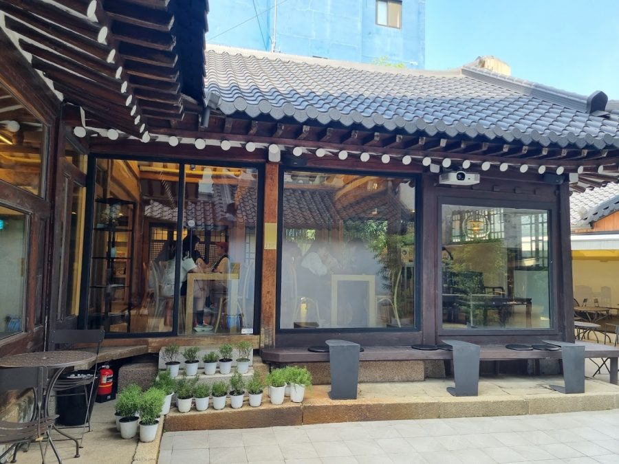The 10 Best Hanok Cafes In Seoul You MUST Visit