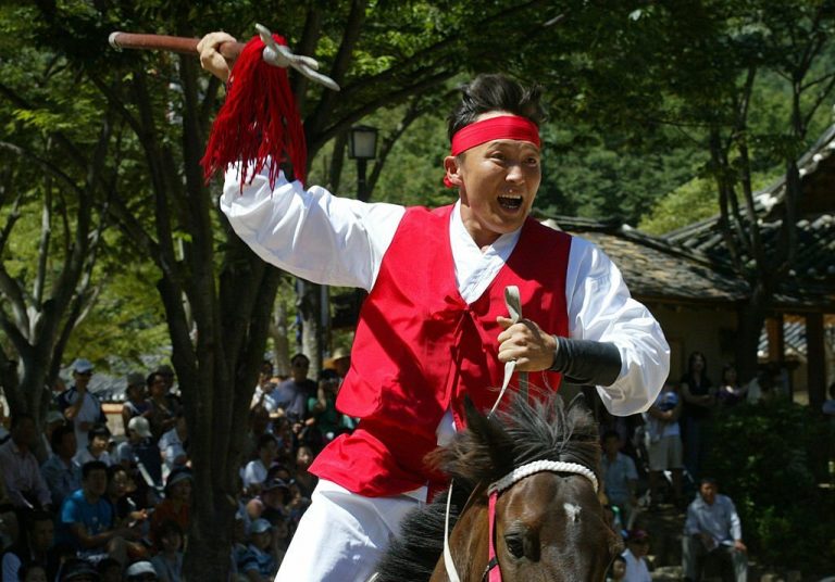 The 9 Most Beautiful Hanok Villages In South Korea