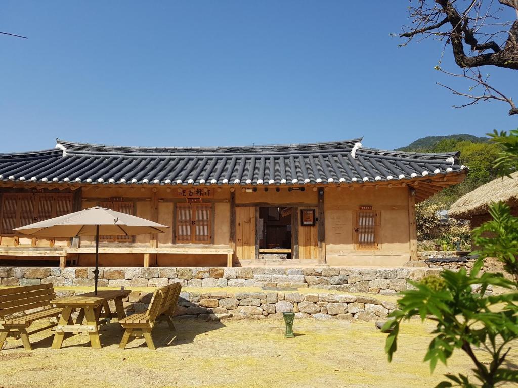 The 12 Most Beautiful Traditional Hanok Stays In South Korea