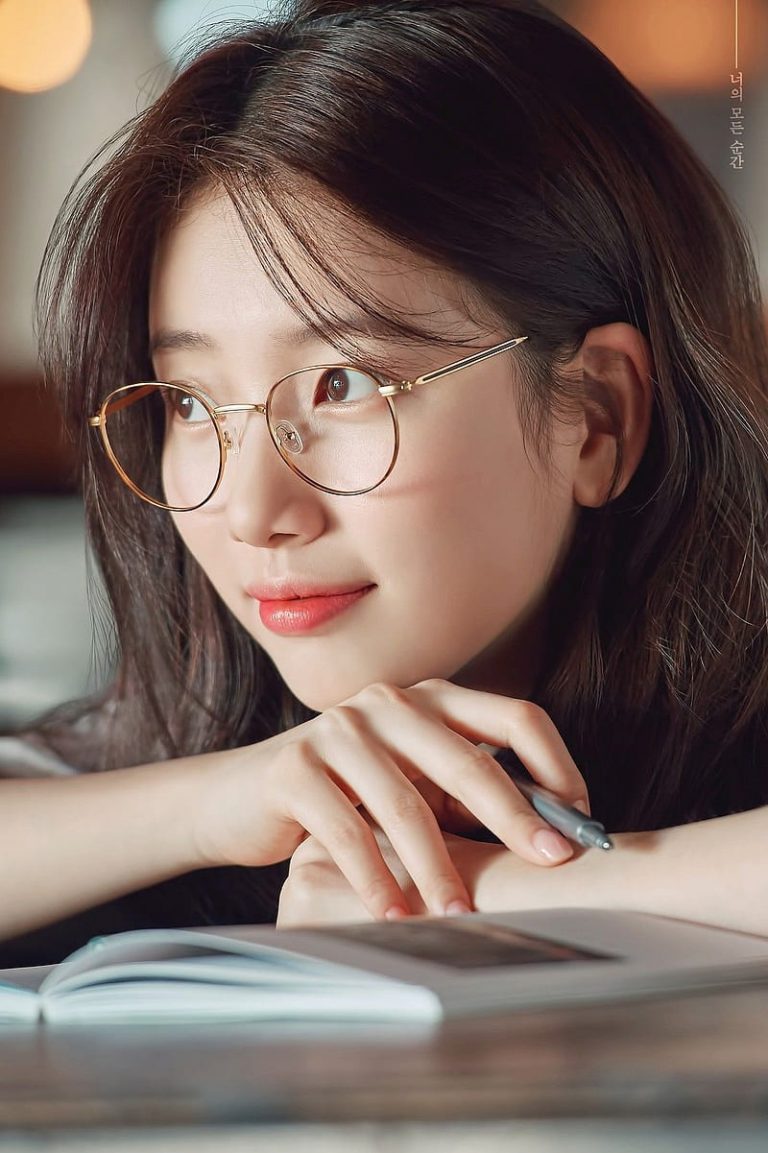 The 19 Most Beautiful Korean Actresses To Follow In 2026